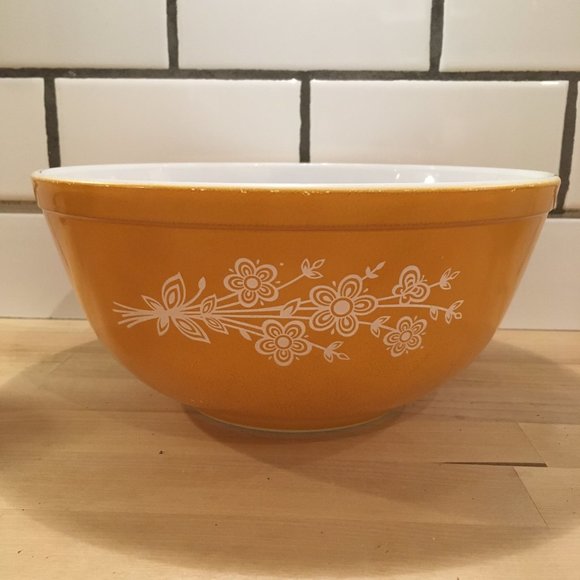 Pyrex | Kitchen | 97s Pyrex Orange Butterfly Bowl | Poshmark